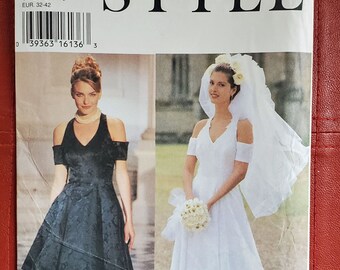 Vintage New Look 6540 Bridal Gown Pattern 2 Sets of Tissue Size 6-18 ...