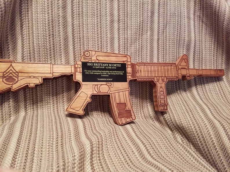 Rifle Plaque M4 With Personalized Plate - Military Plaques ...