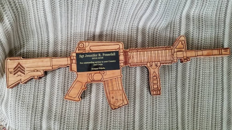 Rifle Plaque M4 With Personalized Plate - Military Plaques ...
