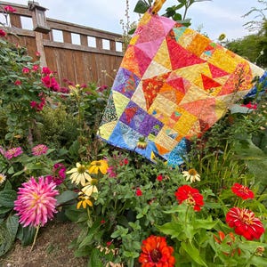 Multicolored Batik Lap Quilt, Flying Geese Block - Etsy