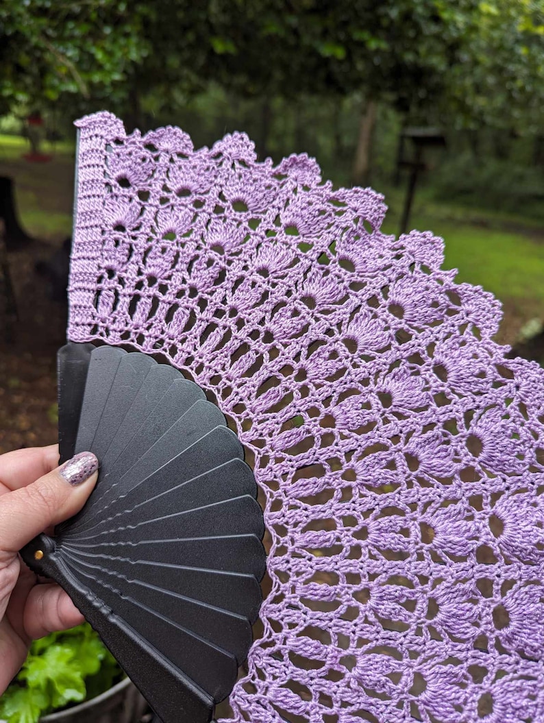 Crown of Petals Crochet Hand Fan Pattern - Hand Fan Crochet Pattern ...