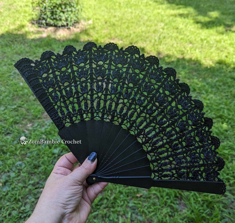 Crown of Petals Crochet Hand Fan Pattern Hand Fan Crochet - Etsy