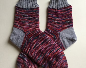 Simple Socks on a 9 Circular Knitting Pattern - Etsy