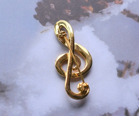 Treble Clef Music Symbol Pin in Gold Finish with Rhin… - Gem