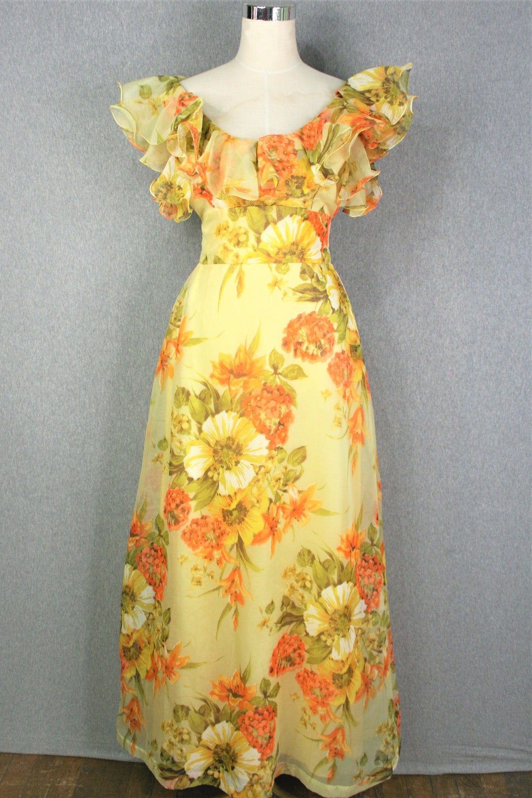 1970s floral Party Dress Ruffled Organza Summer Event Zimmerman Style ...