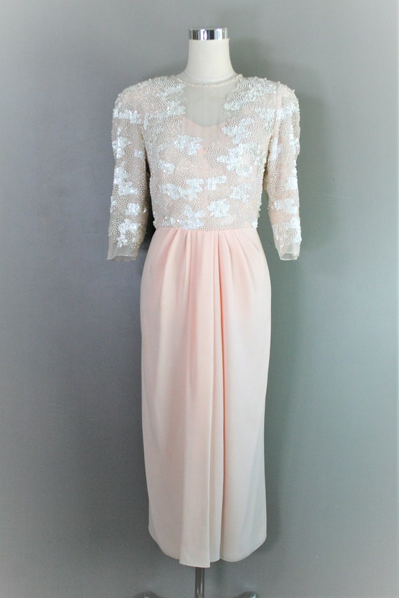 Vintage Celebrity Pastel Lavender Flower Pin Brooch … - Gem