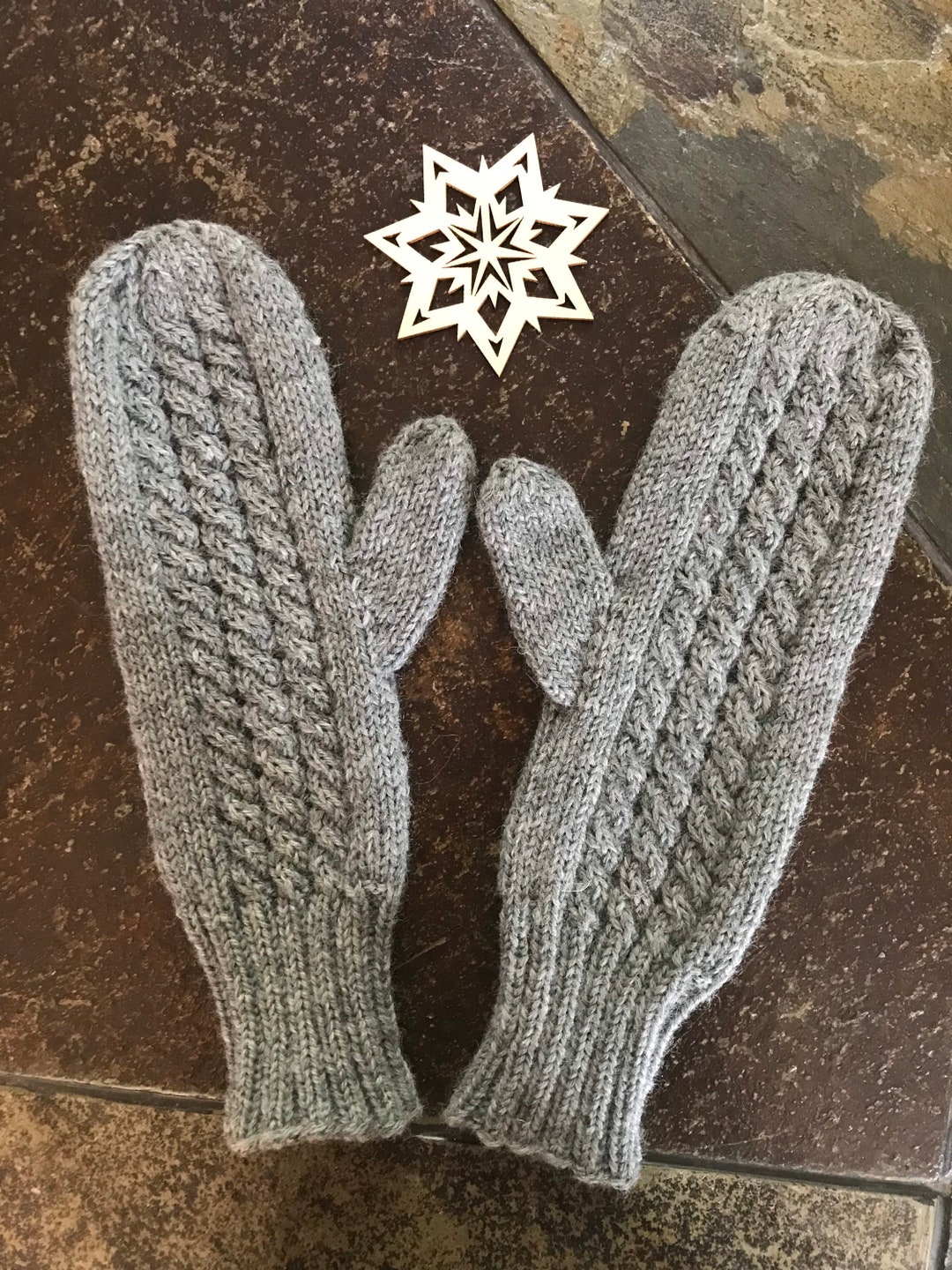 Mittens, ADULT Twisted Pattern, Unisex, Grey, Size M/L 100% Wool - Etsy