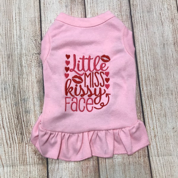 Kissy Face Cat - Etsy
