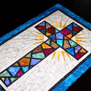 Stained Glass Cross / Christian Cross / Cross Quilt Pattern - Size: 36 ...