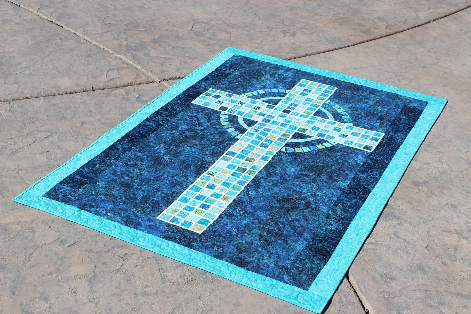 Mosaic Cross - PDF Pattern - Quilt Pattern - Size: 41" X 59" - Etsy