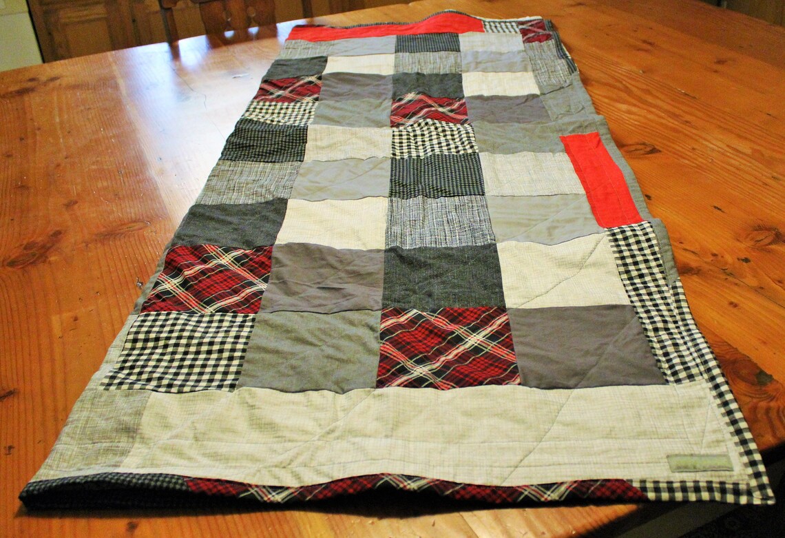 Baby Quilt Throw Blanket Gender Neutral Quilt Black and Red | Etsy