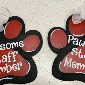 Paw Print Door Hanger, Teacher Door Hanger, Personalized Bulldog Paw ...