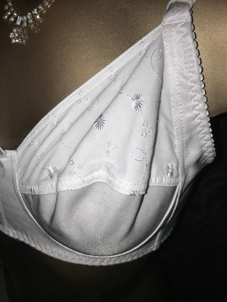 New Original Gemm Style Cb210 Non Wired White Vintage Hook Eye Bra 40 ...