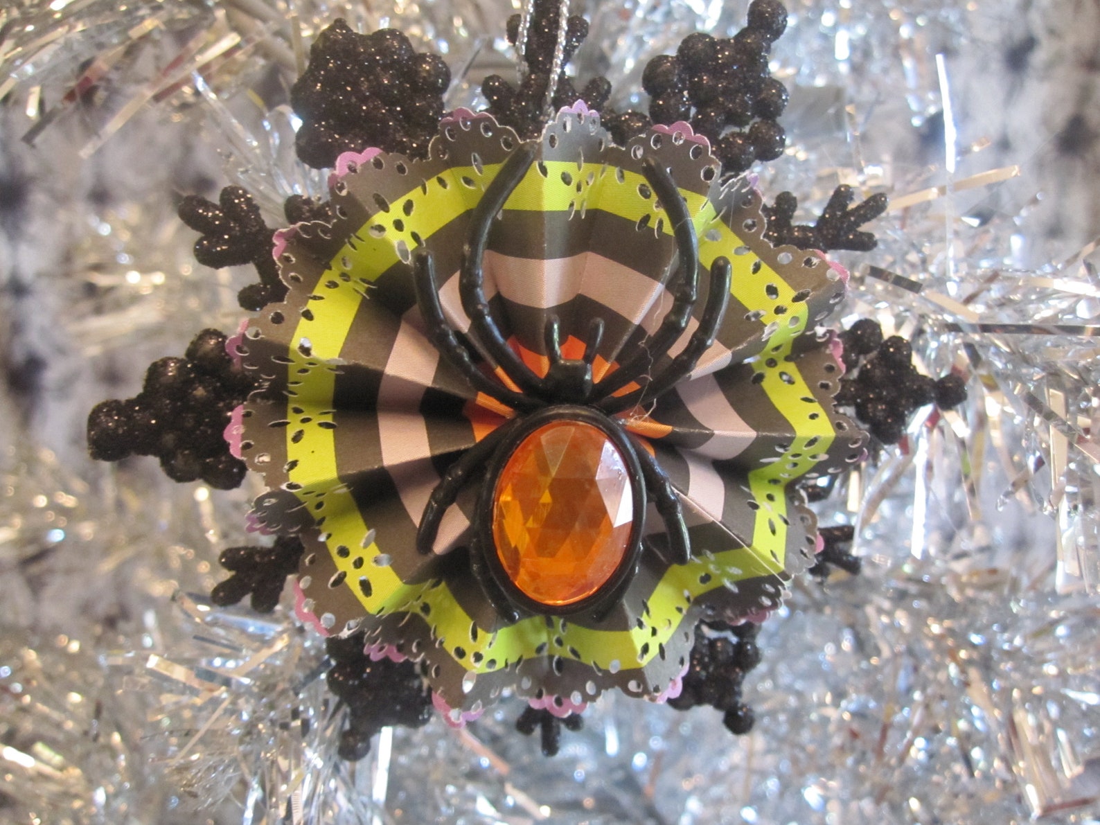 Set of 8 Black Snowflake Rosette Spider Halloween Ornaments - Etsy