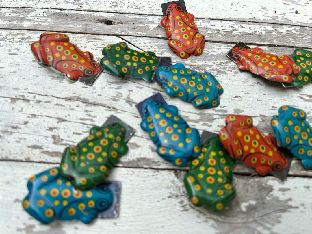 14 Vintage Frog Clickers Noisemaker Frogs Spotted Polka Dot Tin Cereal ...
