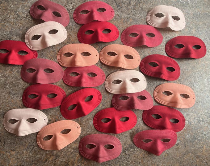 24 Vintage 1960s Fabric Masks Red Pink Peach Valentine Colors Holiday ...