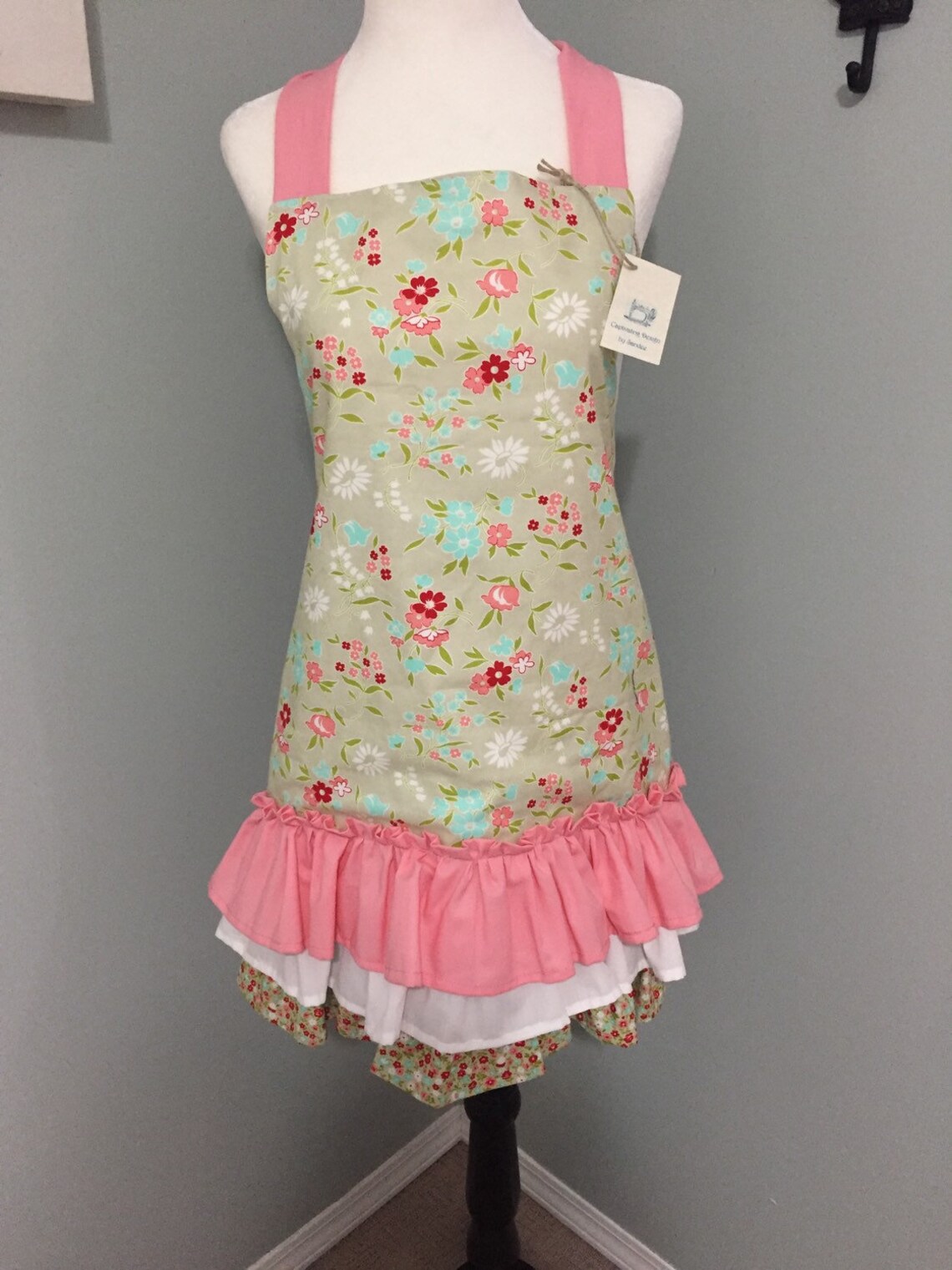 Woman's Ruffled Apron Pink Floral, Retro Inspired Hostess Apron - Etsy