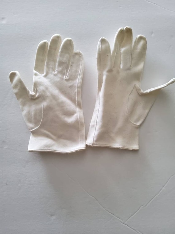 Vintage girls white cotton gloves - Gem