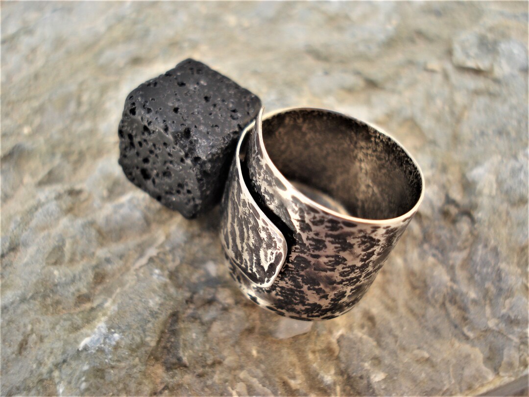 Santorini Lava Stone Riveted Ring Oxidized Hammered Silver - Etsy