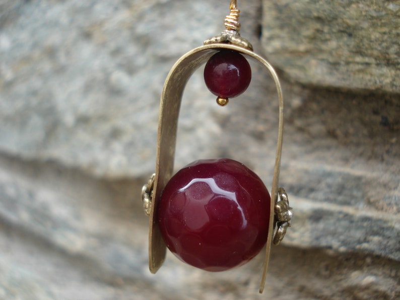 Hammered Bronze Ruby Agate Hoop Pendant Riveted Modern - Etsy