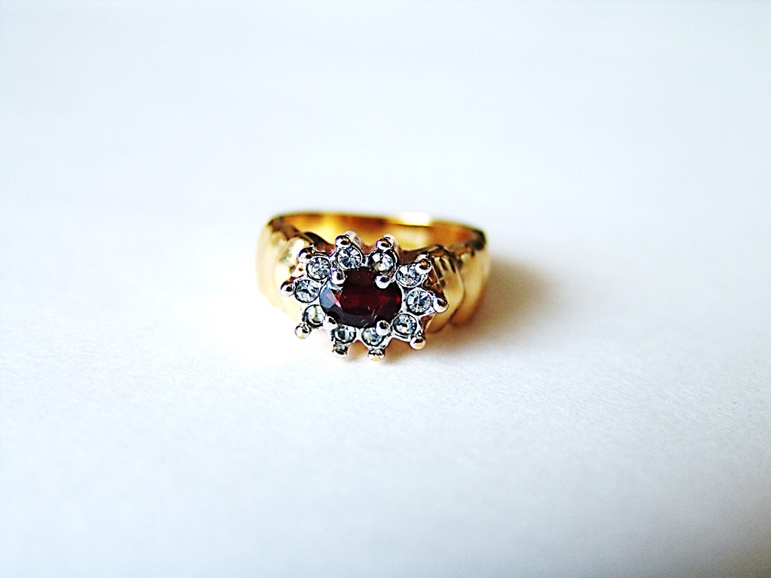 Monarch Ring Estate Vintage Ring With Yellow Gold Tone Base, Deep Red ...