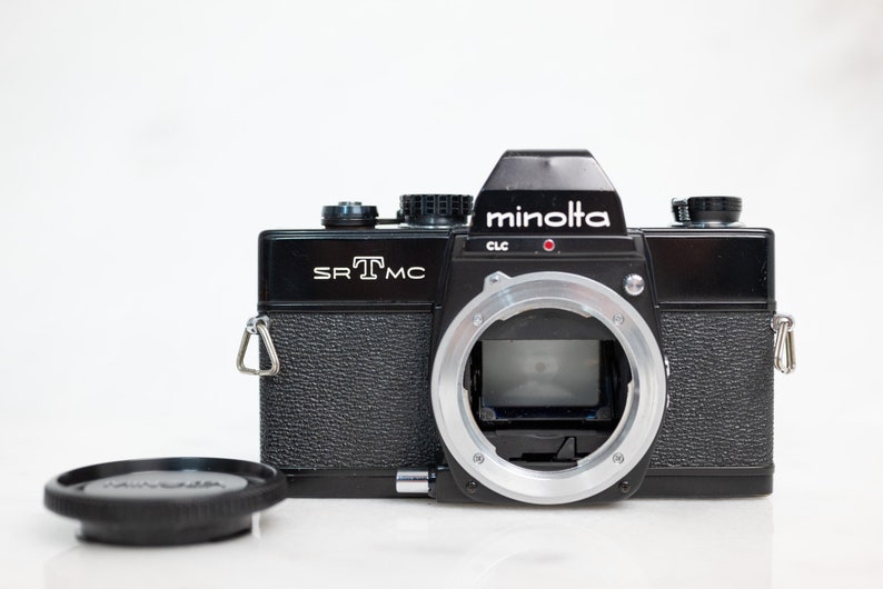 Minolta SRT MC 35mm Film Camera With Minolta Body Cap and Batteries ...