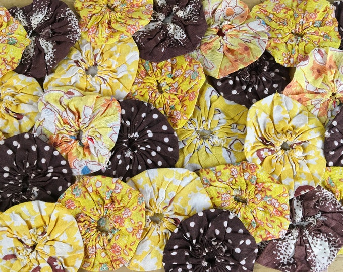 30 Vintage Yo Yo, Suffolk Puff Quilt Pieces for Crafts, Sewing Projects ...