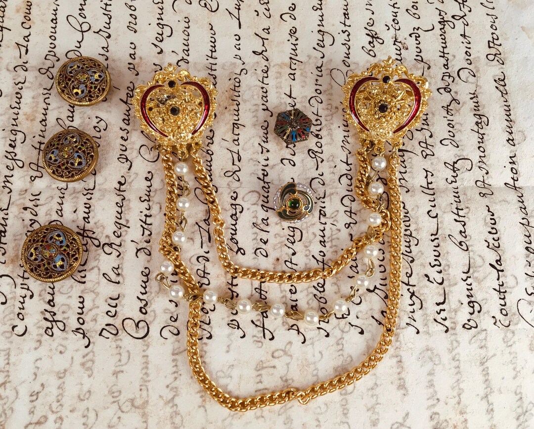 Vintage Jewelled Double Brooch and Colourful Buttons Collectors, Crafts ...