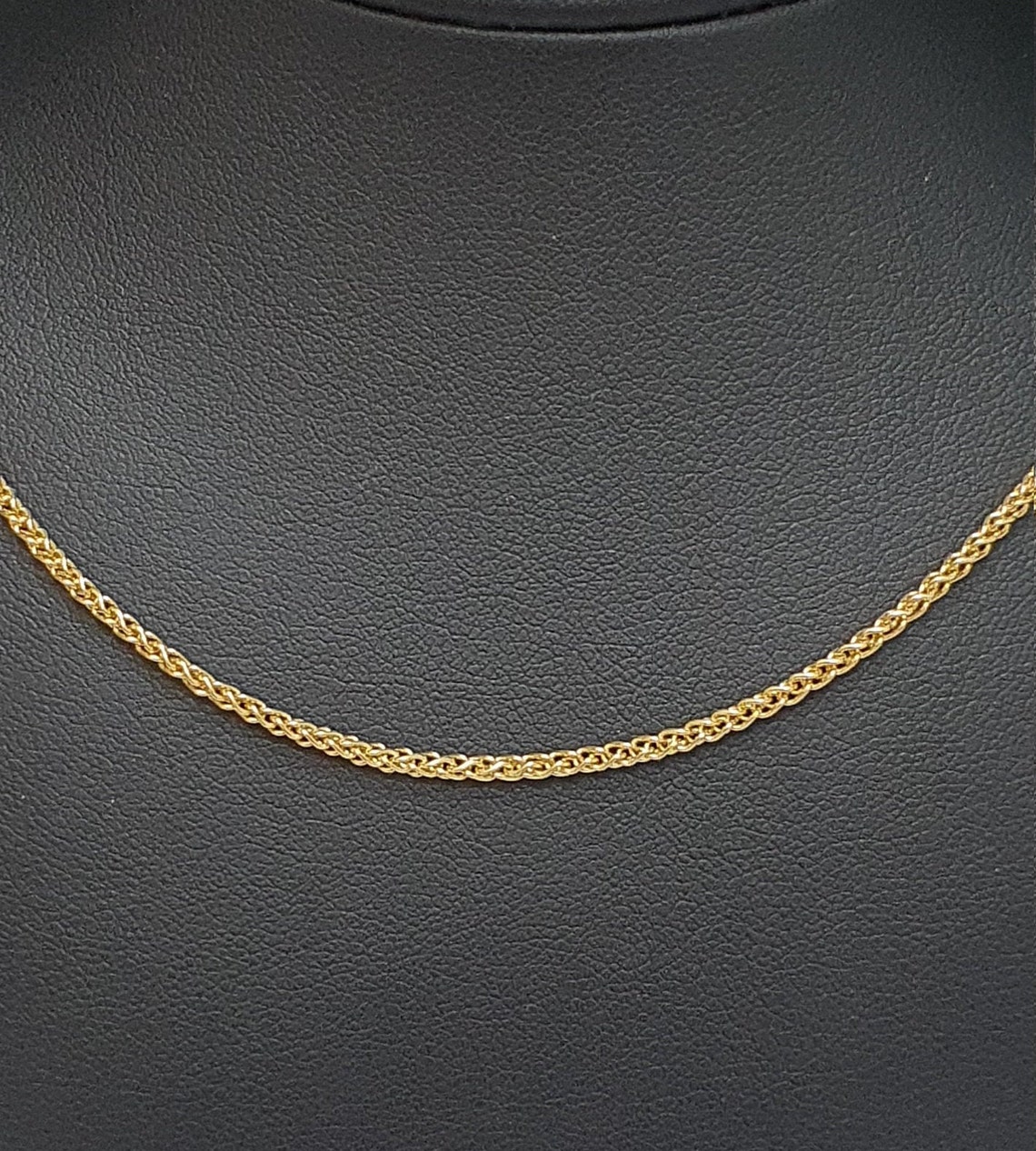 18K Yellow Gold Ladies Fancy Chain Necklace 18 Inches Long Hallmarked ...
