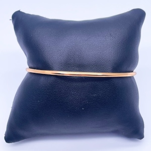 22ct Yellow Gold Solid Round Wire Handmade Plain Bangle 16.5gm, Handmade in UK, Solid Gold ...