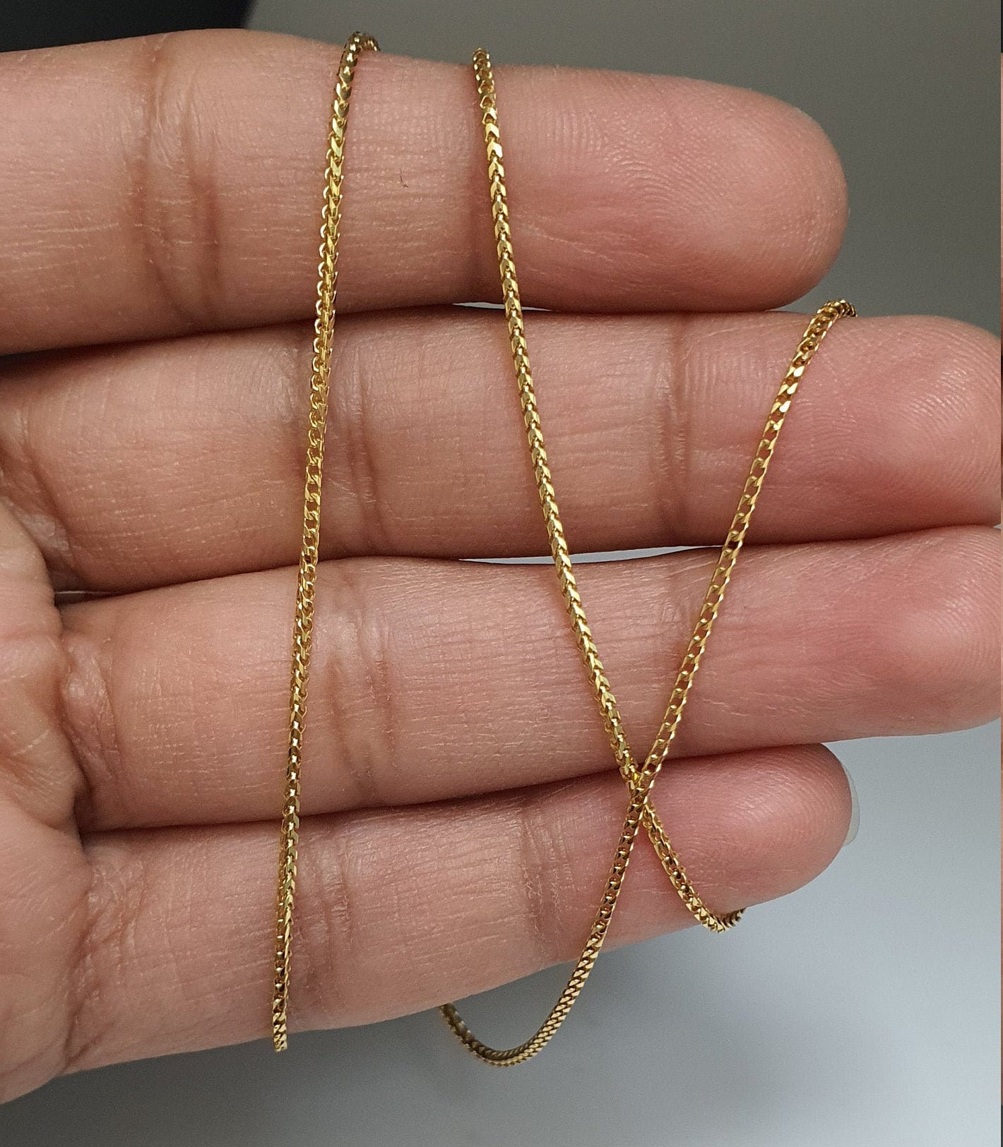 18K Yellow Gold Ladies Fancy Chain Necklace 18 Inches Long Hallmarked ...