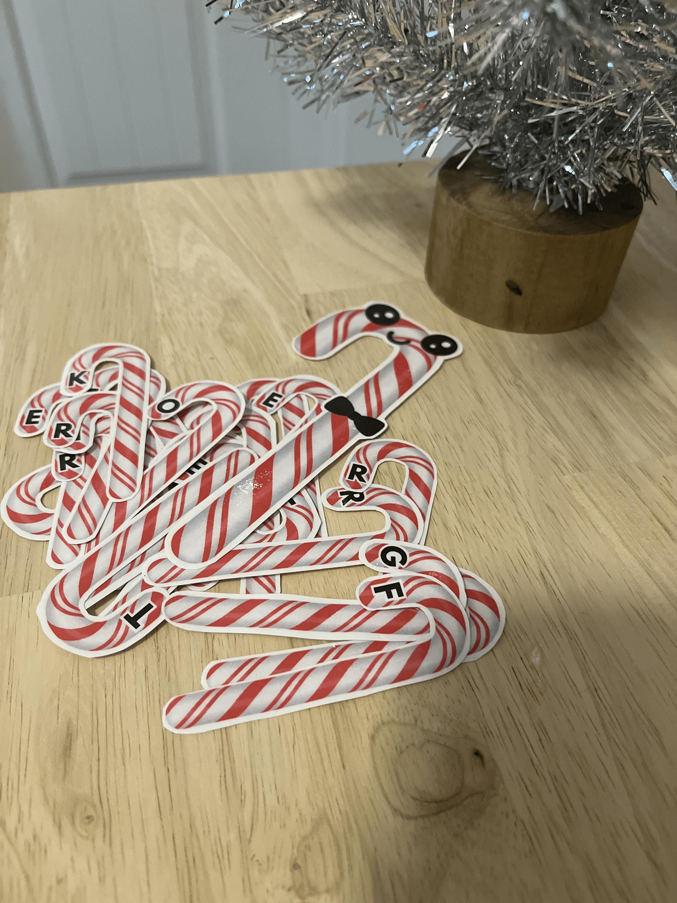 Flashlight Candy Cane Hunt Game: Christmas Scavenger Hunt (digital ...