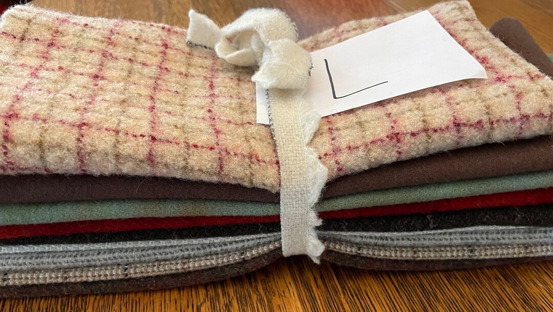 LOT L, 1 Lb Mixed Stash Builder Wool Pieces, Mill-dyed 100% Wool ...