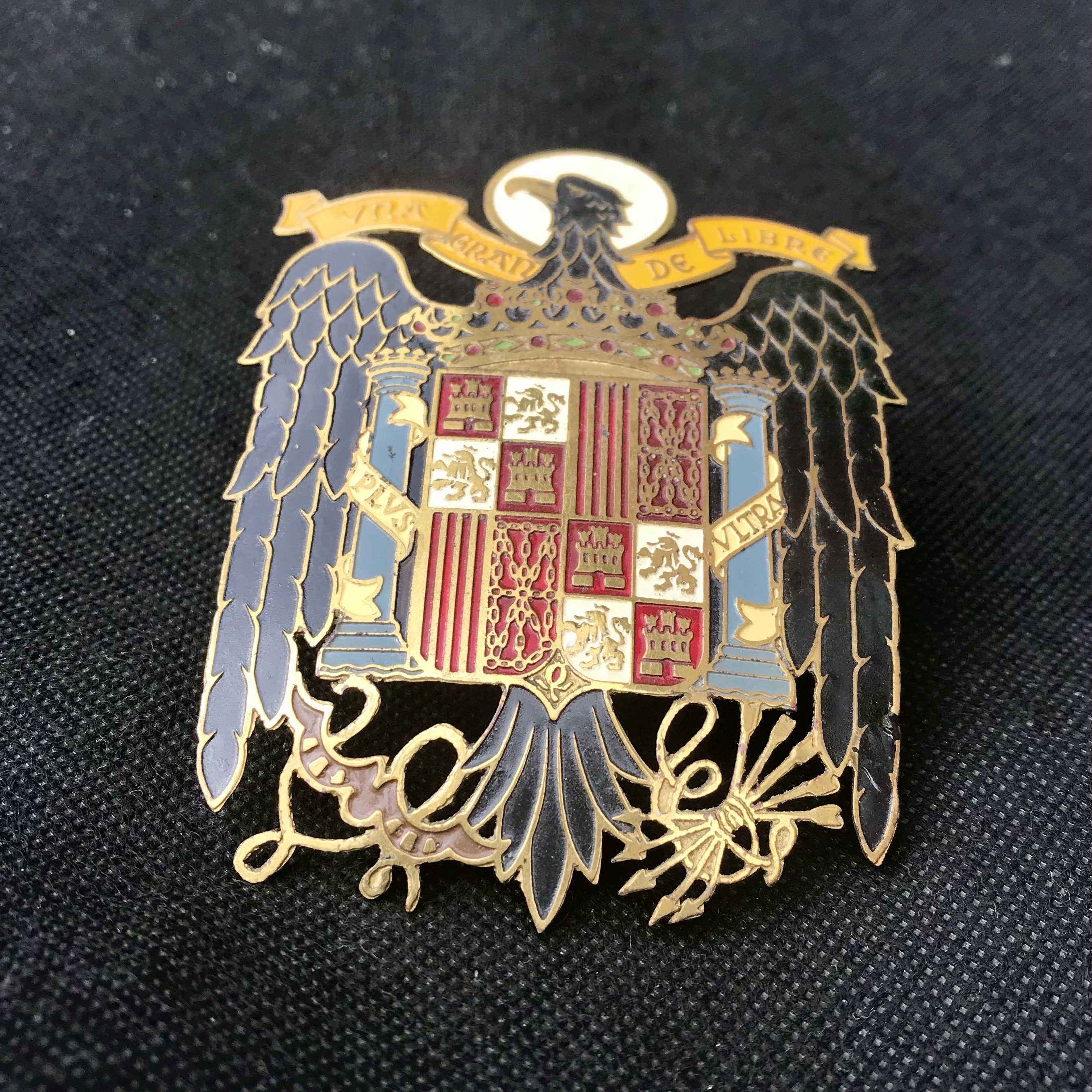 1960s Spanish Car Grill Badge. VNA Gran De Libre ESPAÑA. Coat of Arms ...