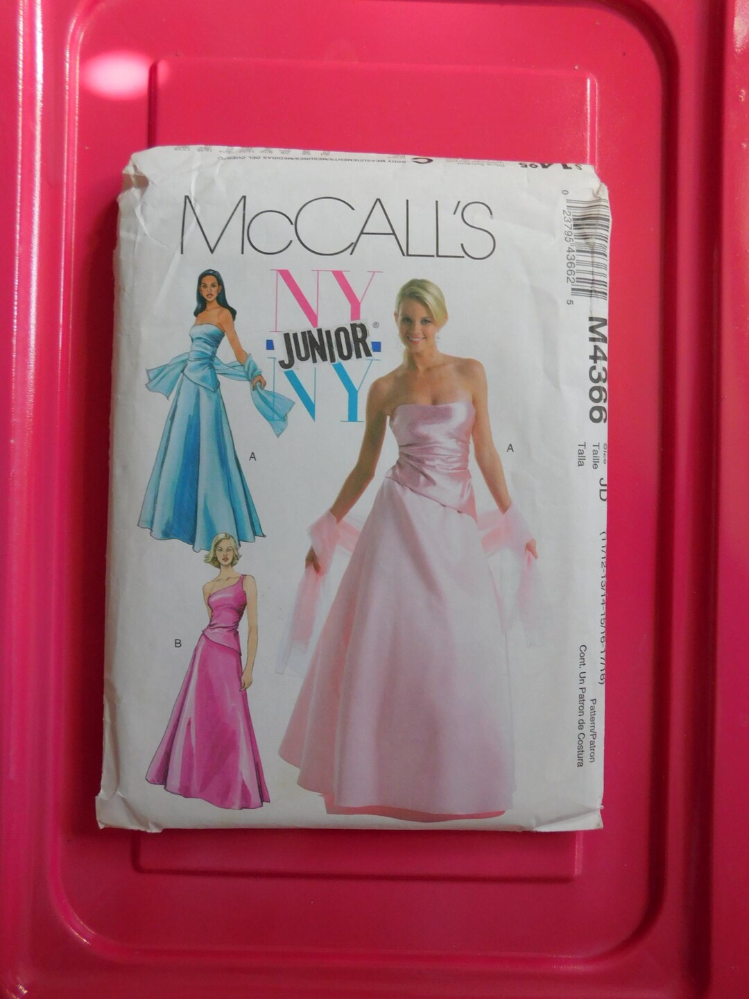 M4366 Lined Top Skirt and Stole Prom Homecoming Dress Size JD 11/12-17/ ...