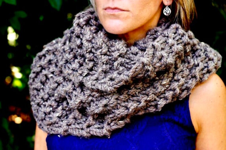 Outlander Inspired KNITTING PATTERN - Beginner / Hand Knit Claire's ...