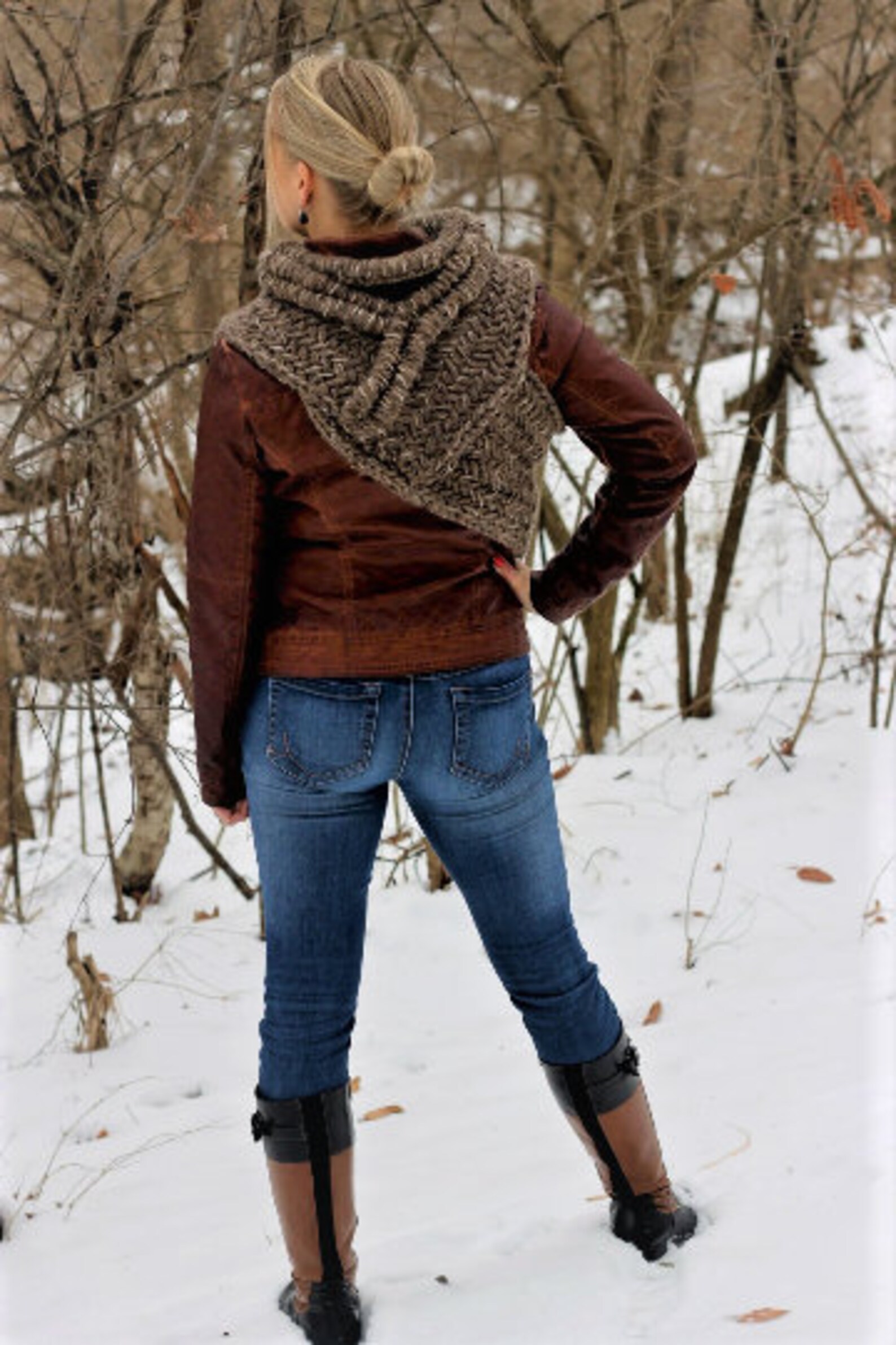 Post Apocalyptic Huntress Cowl for Women, Archer Vest, Shawl in Light ...