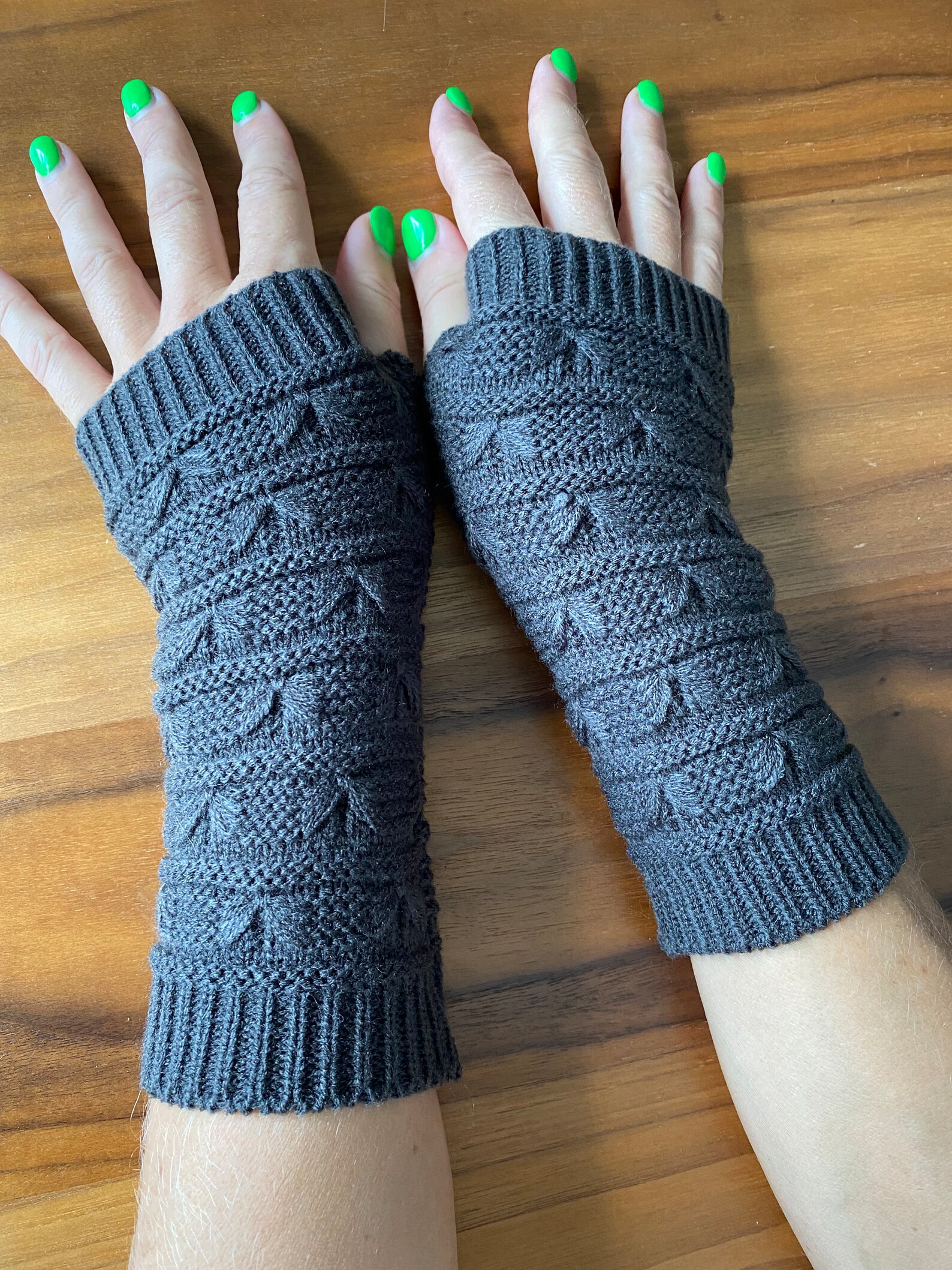 Highlands Inspired Medieval Cable Knit Arm Warmers, Cable Knitted ...