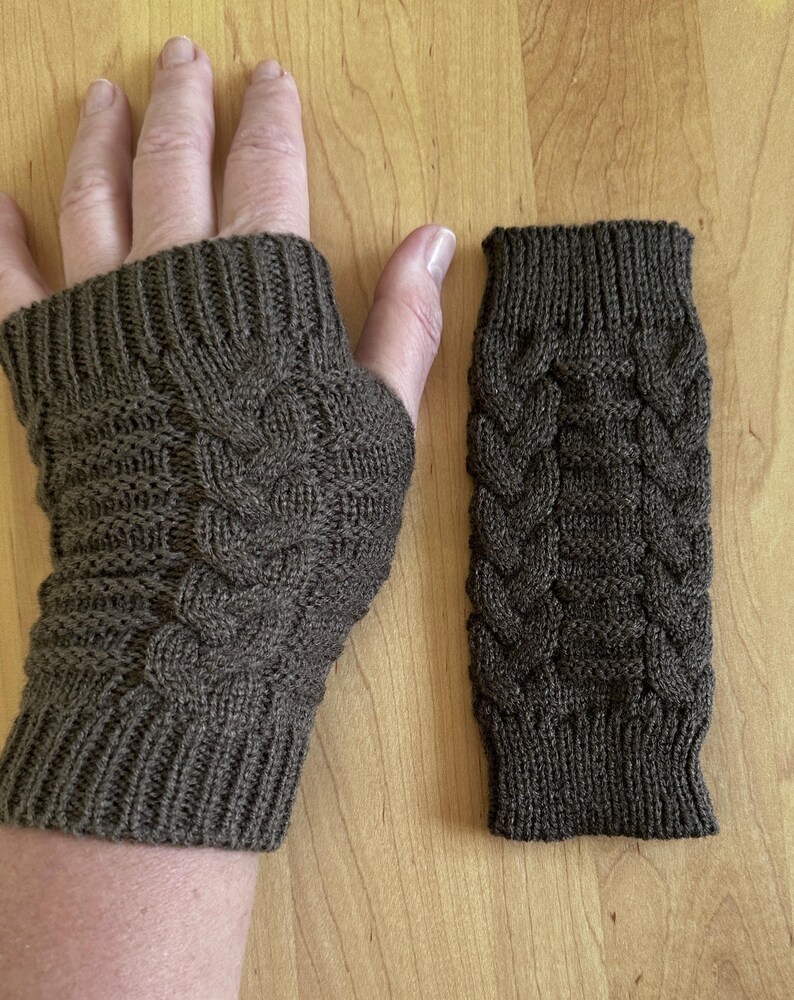 SHIP TODAY! Outlander Mitts, Arm Warmers, Knitted Wristers, Medieval ...