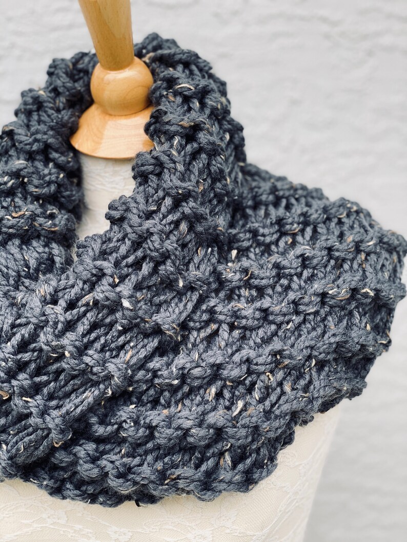 Outlander Cowl Claire's Neck Warmer Infinity Scarf | Etsy