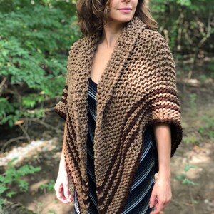 Outlander Inspired Shawl, Triangle Wrap, Chunky Knit Scarf, Shoulder ...