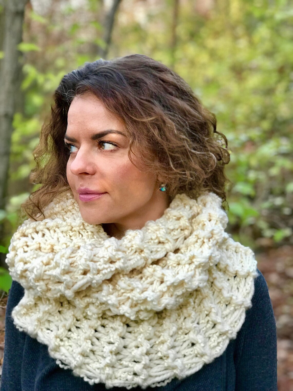 SHIPS TODAY Outlander Cowl Chunky Circular Cowl in Cream | Etsy