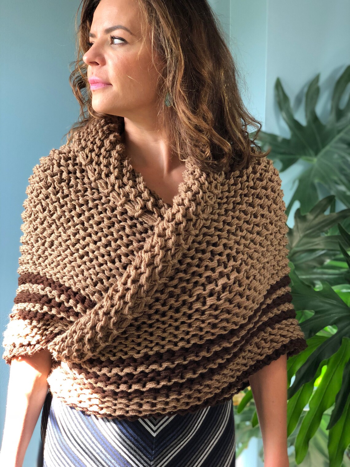 Outlander Inspired Shawl, Triangle Wrap, Chunky Knit Scarf, Shoulder ...