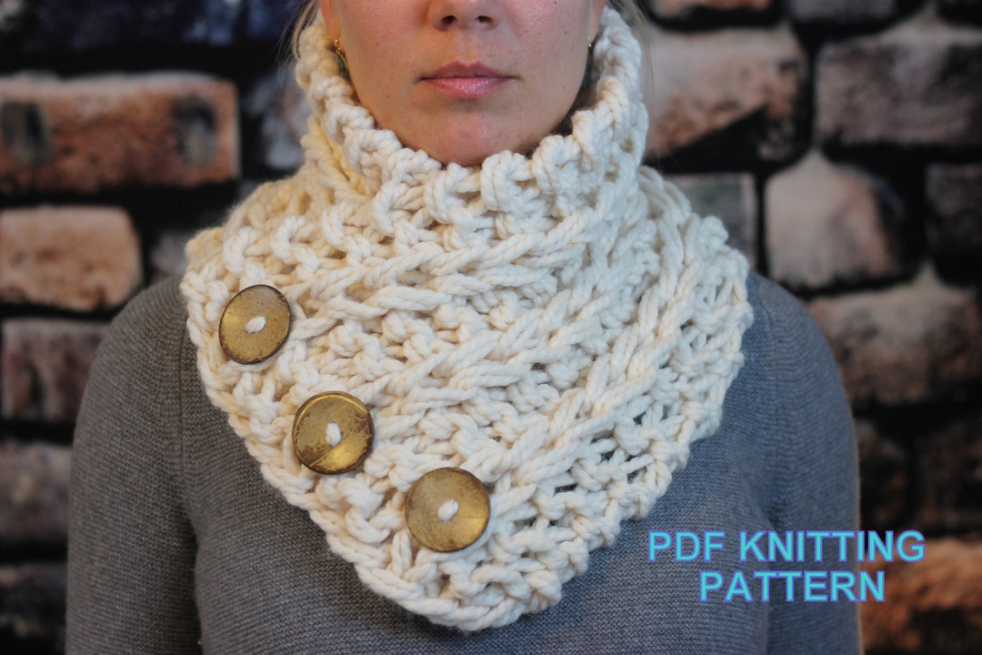 Outlander Inspired KNITTING PATTERN - Beginner / 3 Button Scarf Cowl ...