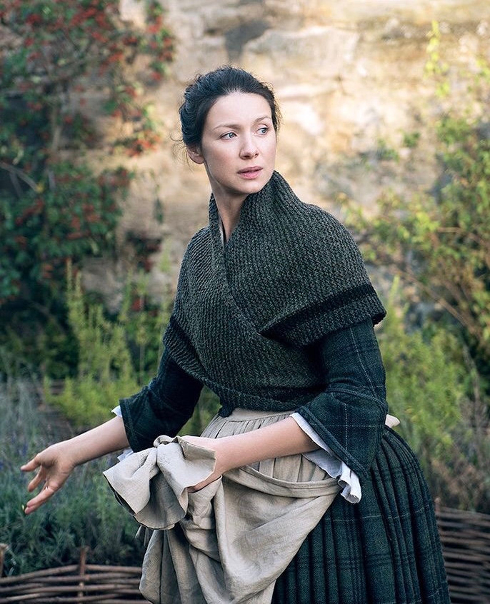 Outlander Knitted Shawl Shoulder Wrap Triangle Chunky Shawl - Etsy