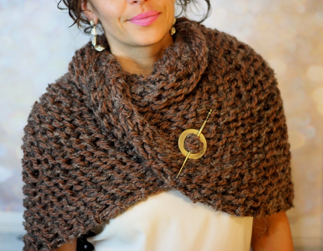 Outlander Shawl, Shoulder Cape, Neck Warmer, Sweater Wrap, Chunky Hand ...