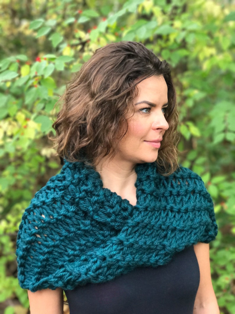 Outlander Cowl, Chunky Hand Knit Scarf, Infinity Scarf, Circular Neck ...