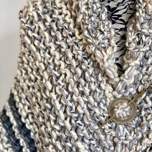 Outlander Shawl, Triangle Wrap, Hand Knit Scarf, Shoulder Warmer ...