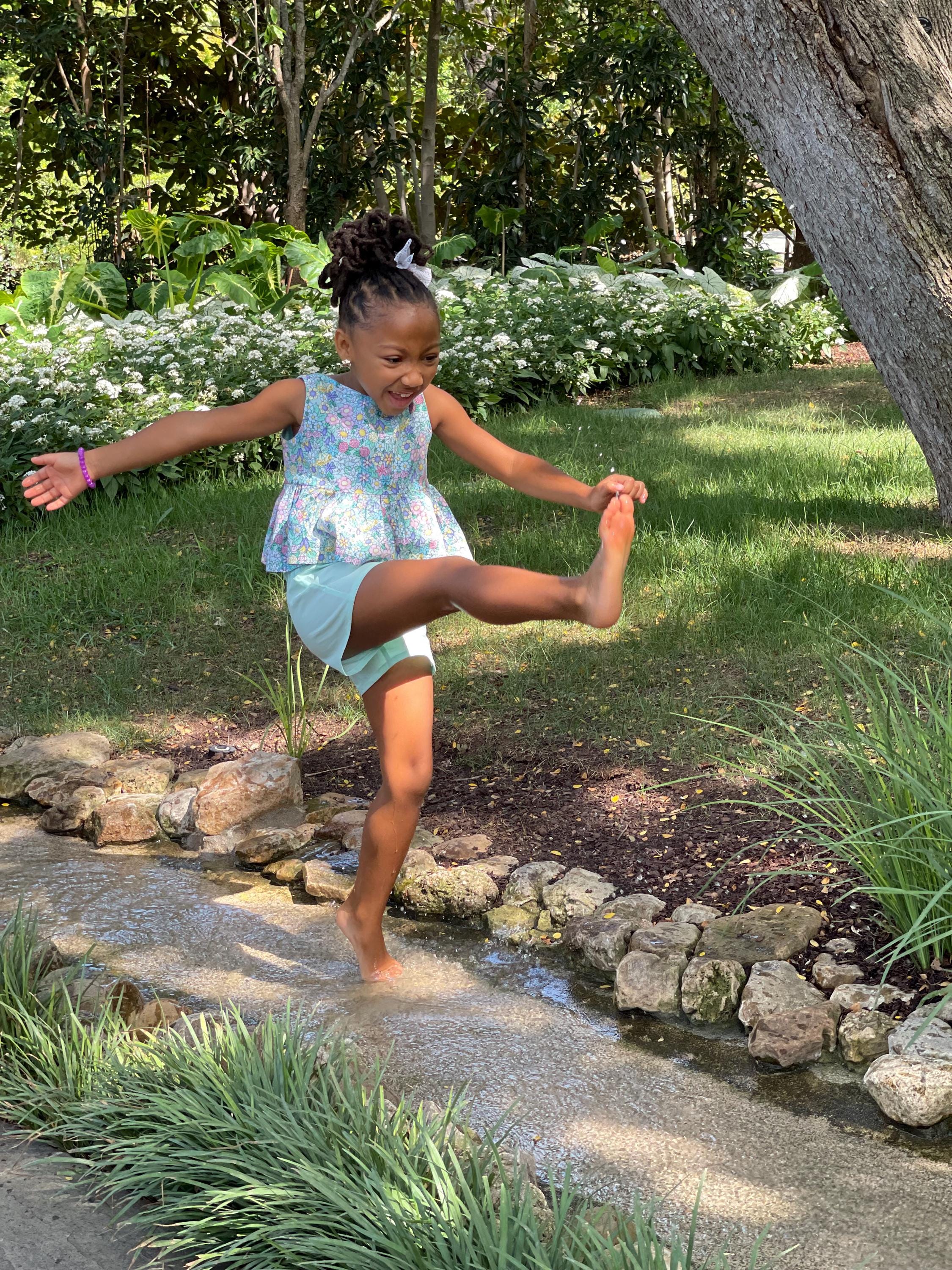 Girls Summer Outfit: Floral Top & Mint Shorts Set - Etsy