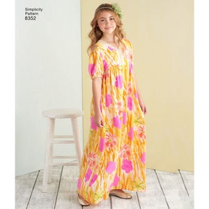 OUT of PRINT Simplicity Sewing Pattern 8352 Child's and Girls' Dress ...